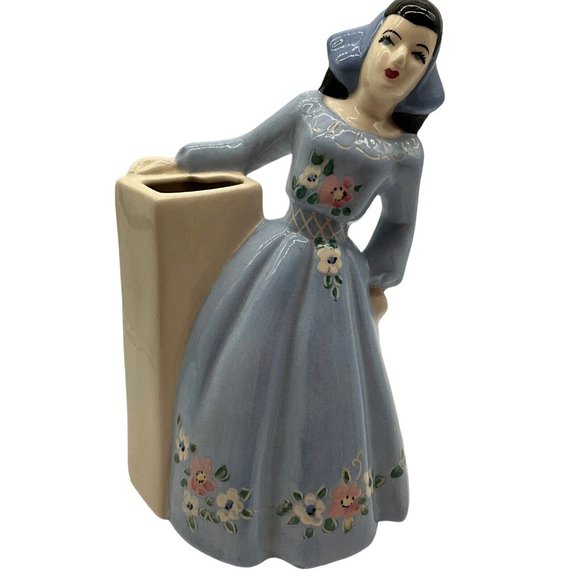 Weil Ware | Art | Weil Ware California Pottery Girl With Urn Figurine ...